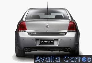 Avaliando o Holden Commodore VE SIDI Série II – Avalia Carros